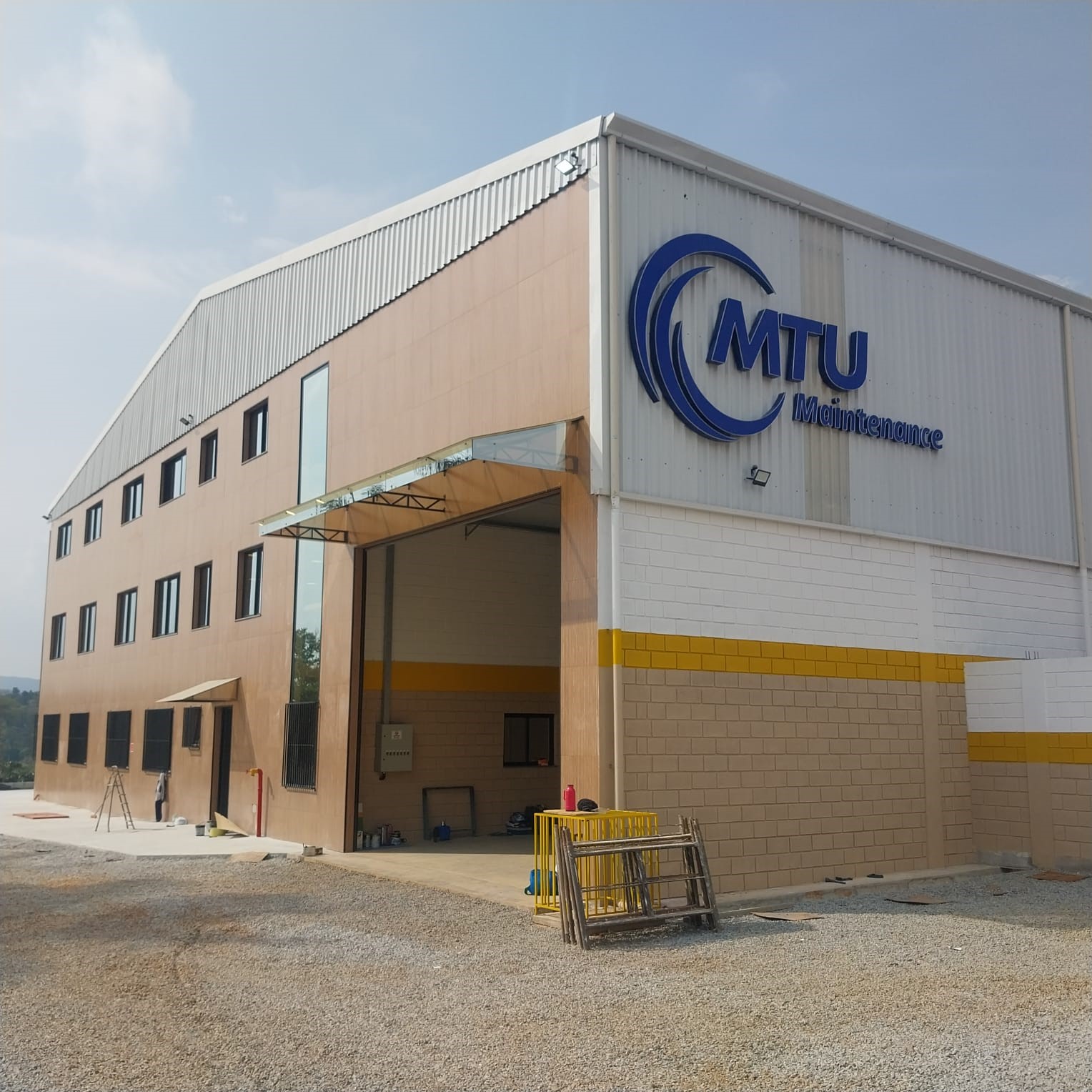 MTU Maintenance do Brasil moves to new, larger maintenance shop for on ...